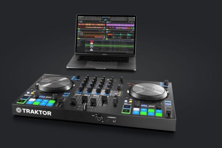 Traktor Dj Controller